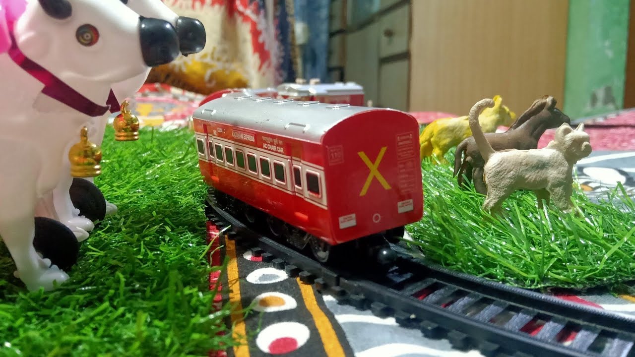 Centy Toys Indian Passenger Red Train || Watch full Vedio on ...