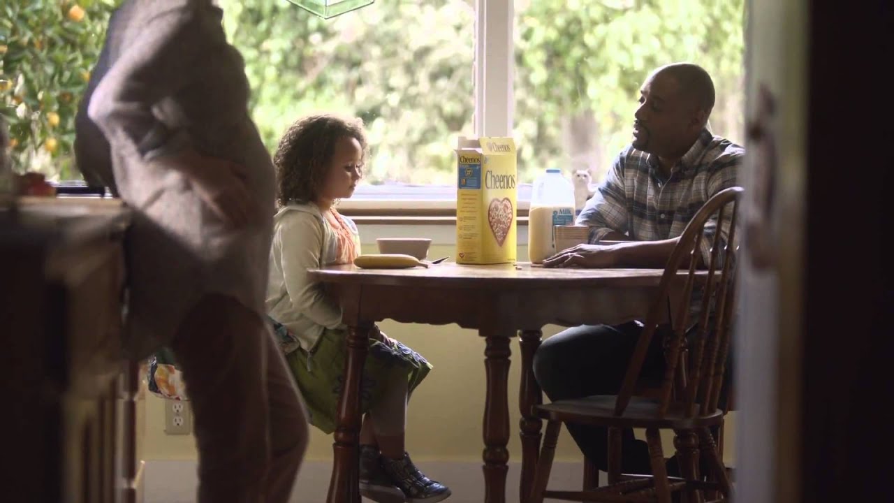 Cheerios Super Bowl XLVIII Commercial - YouTube