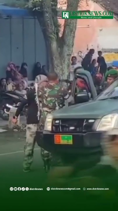 Viral dimedia sosial, Oknum ormas GPK Dobrak dan tendang mobil anggota TNI - YouTube