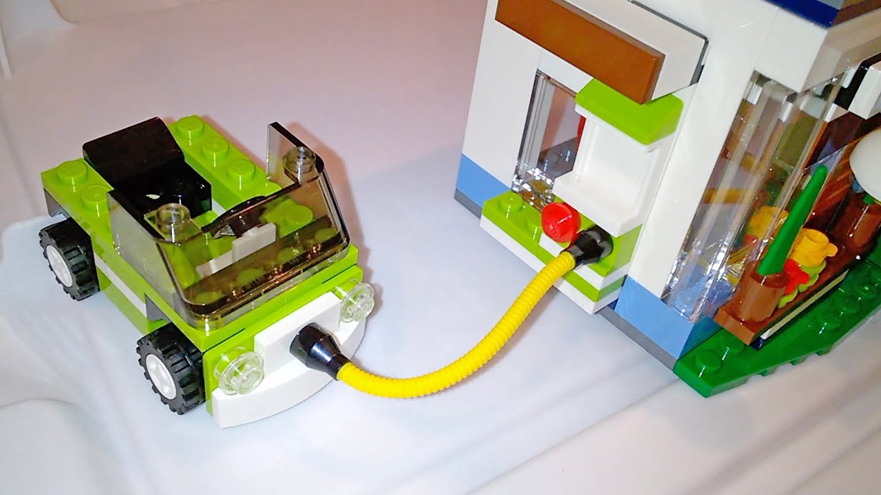Cute Lego Creator 31068 Modular Family Home 2017 House Set Quick Look ...