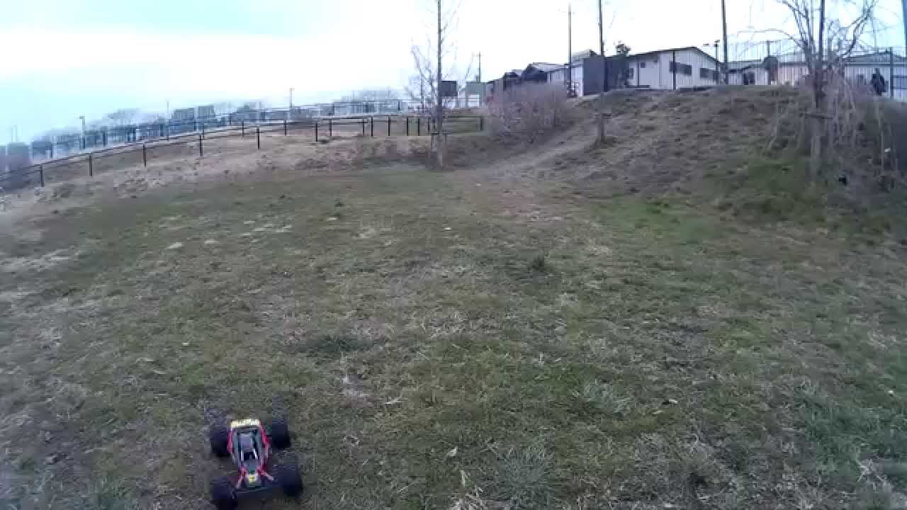 TAMIYA DT01 マッドブル初走行 - YouTube