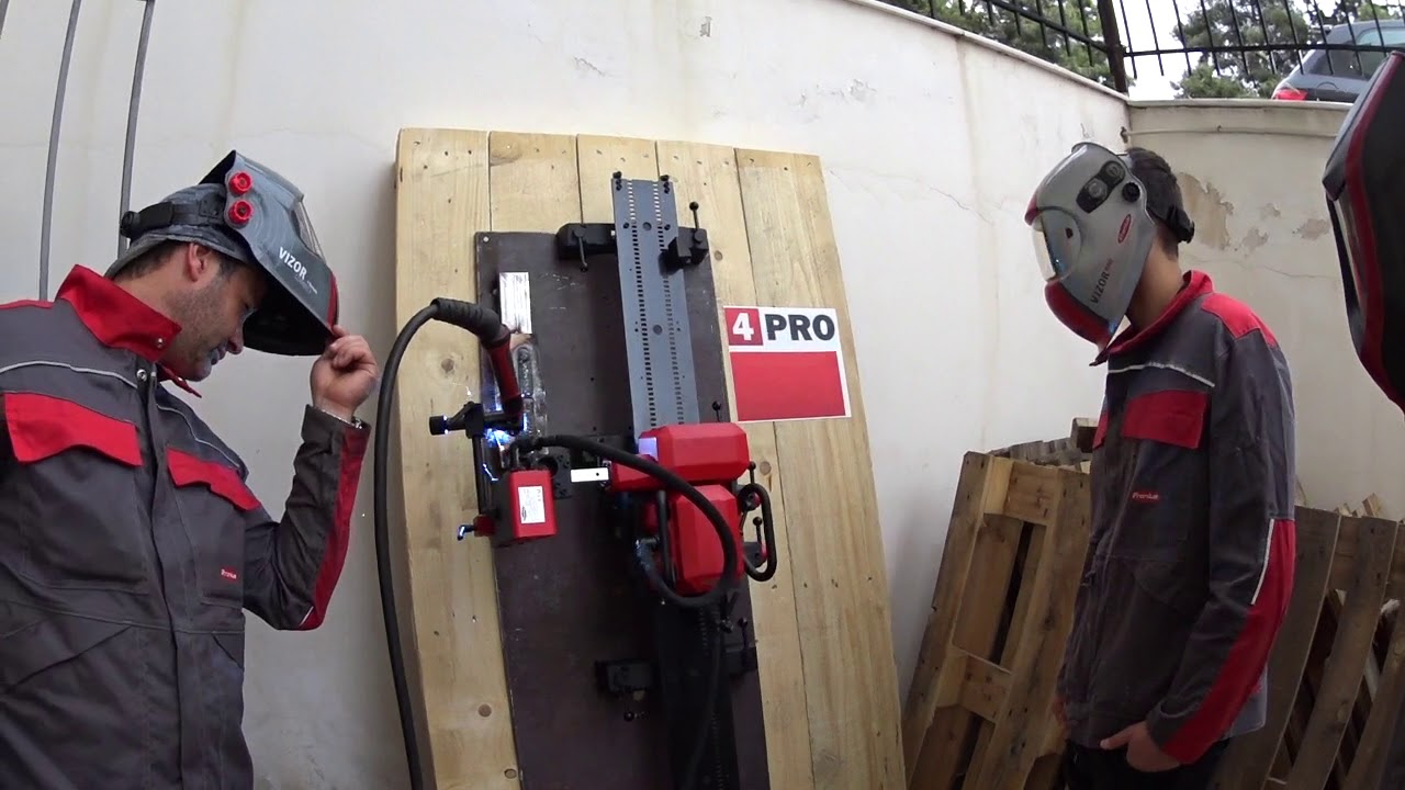 Συγκόλληση με τράκτορα συγκόλλησης FRONIUS FLEXTRACK 45 PRO σε θέση ανεβατό - YouTube