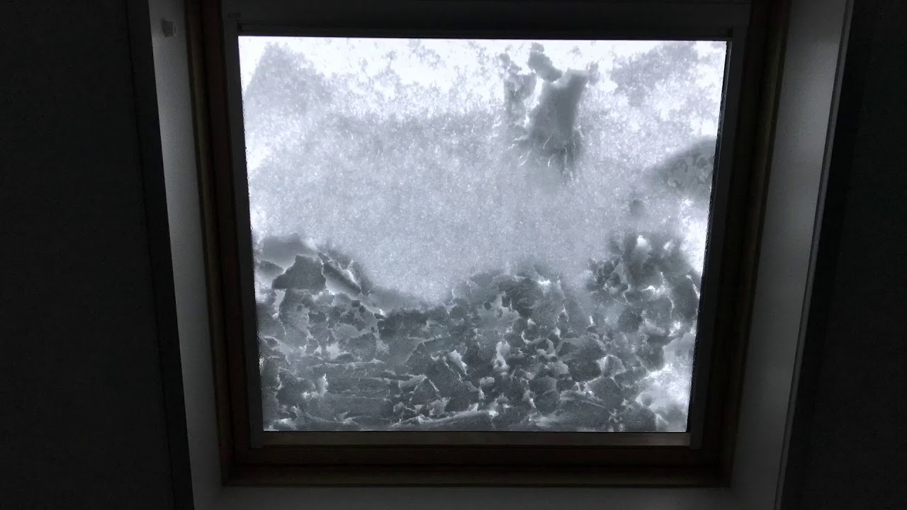 Snow melting on angled roof window (time-lapse) - YouTube
