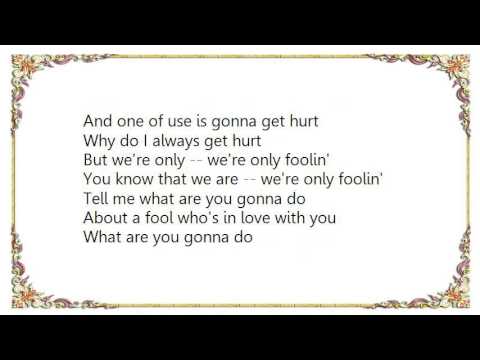 Leo Sayer - Only Foolin' Lyrics - YouTube