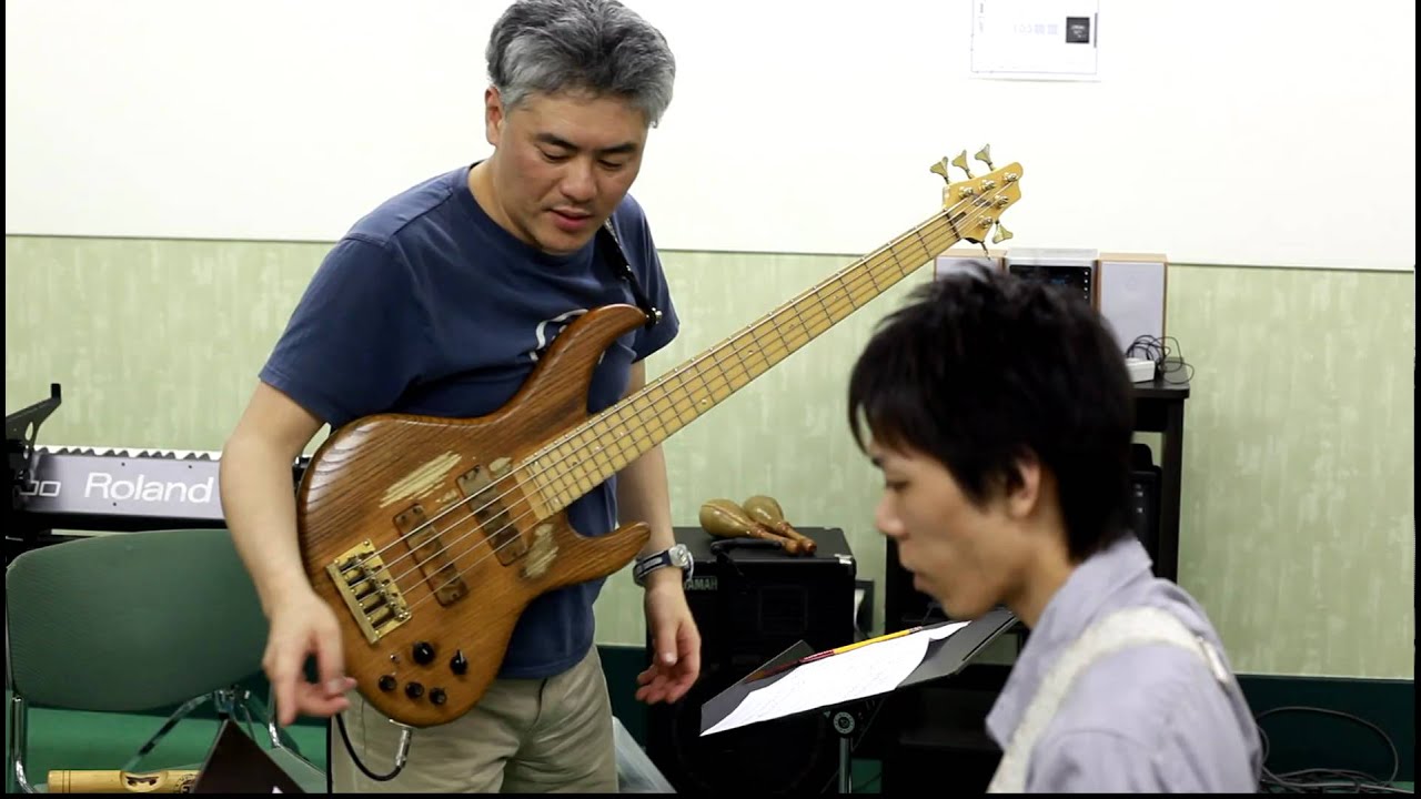 MUSE★Latin Academy 小泉哲夫 ラテン・ ベース・クラス #11 - YouTube