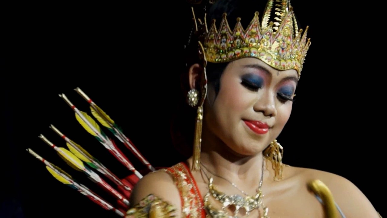 Tari Retno Pramudya video angkatan seni tari fbs unnes 2012 - YouTube