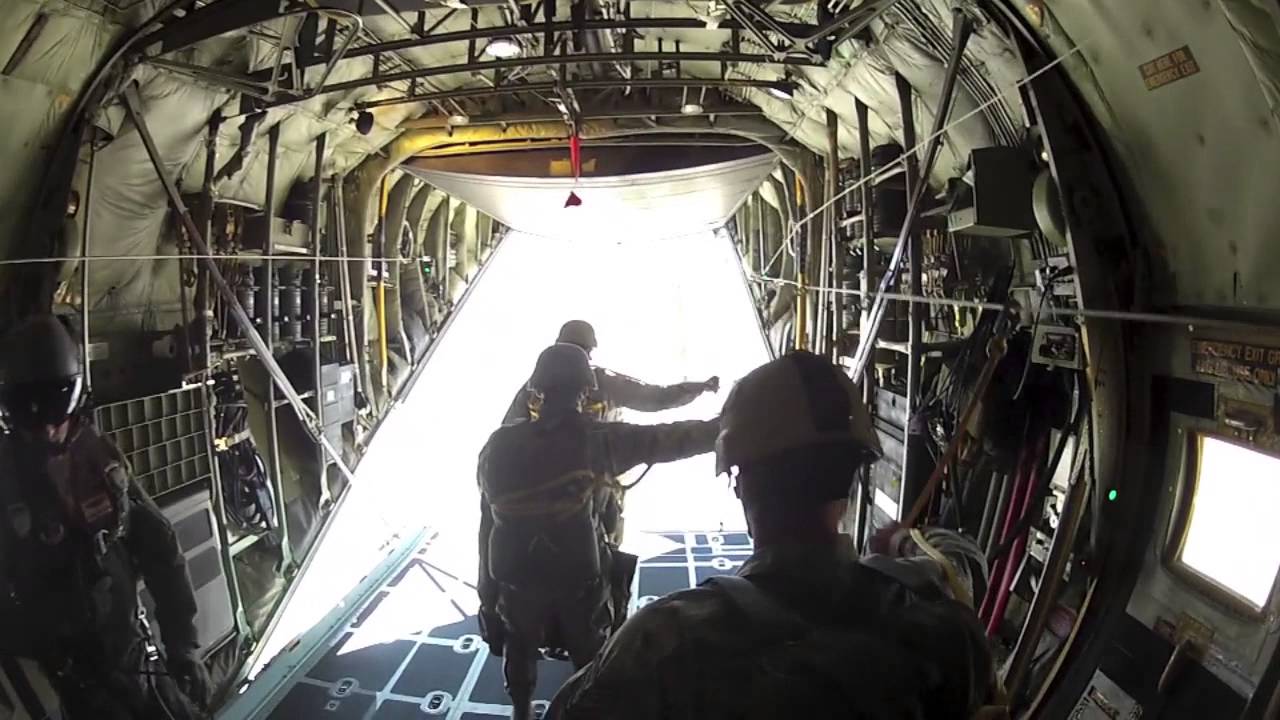 C- 130 Ramp Jump DUBSTEP PUCHI - YouTube