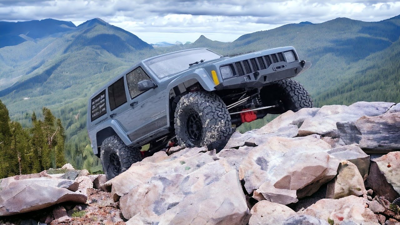 Axial SCX10 Jeep Cherokee 1/10 RC Crawler in Action! - YouTube