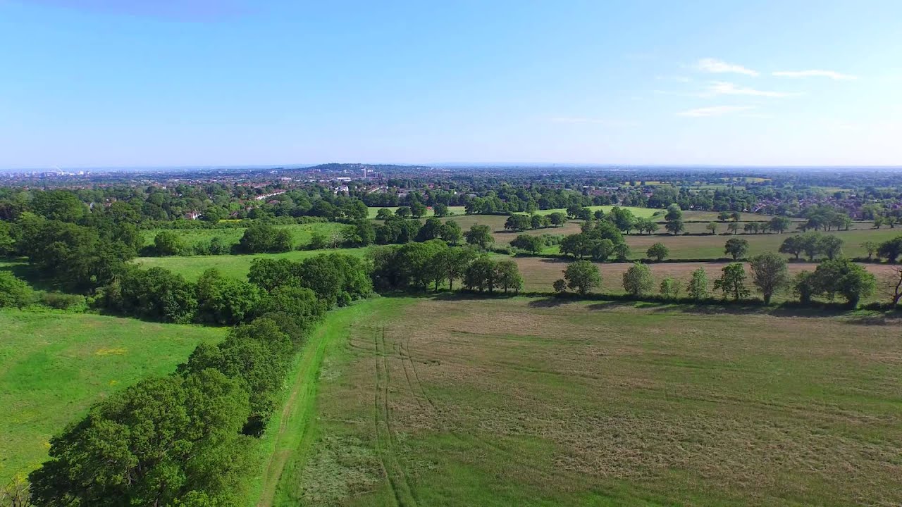 Harrow Viewpoint Flight - Road and Sky VLOG - DJI Phantom 3 ...