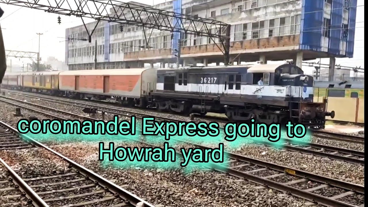Coromandel Express|| Howrah railway station #train - YouTube