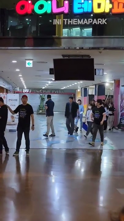 강동원 무대인사 20230924 대구 월드컵스타디움 cgv - YouTube