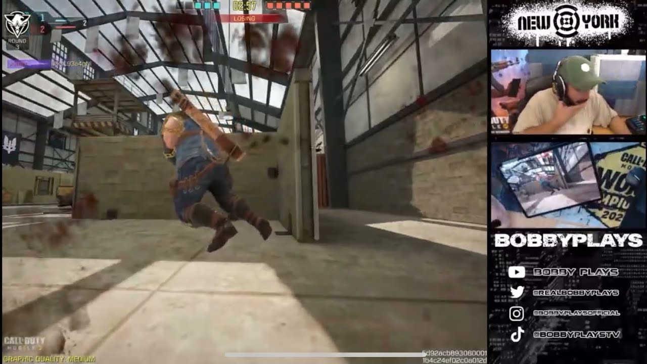 so i decided to 1v1 @BobbyPlays - YouTube