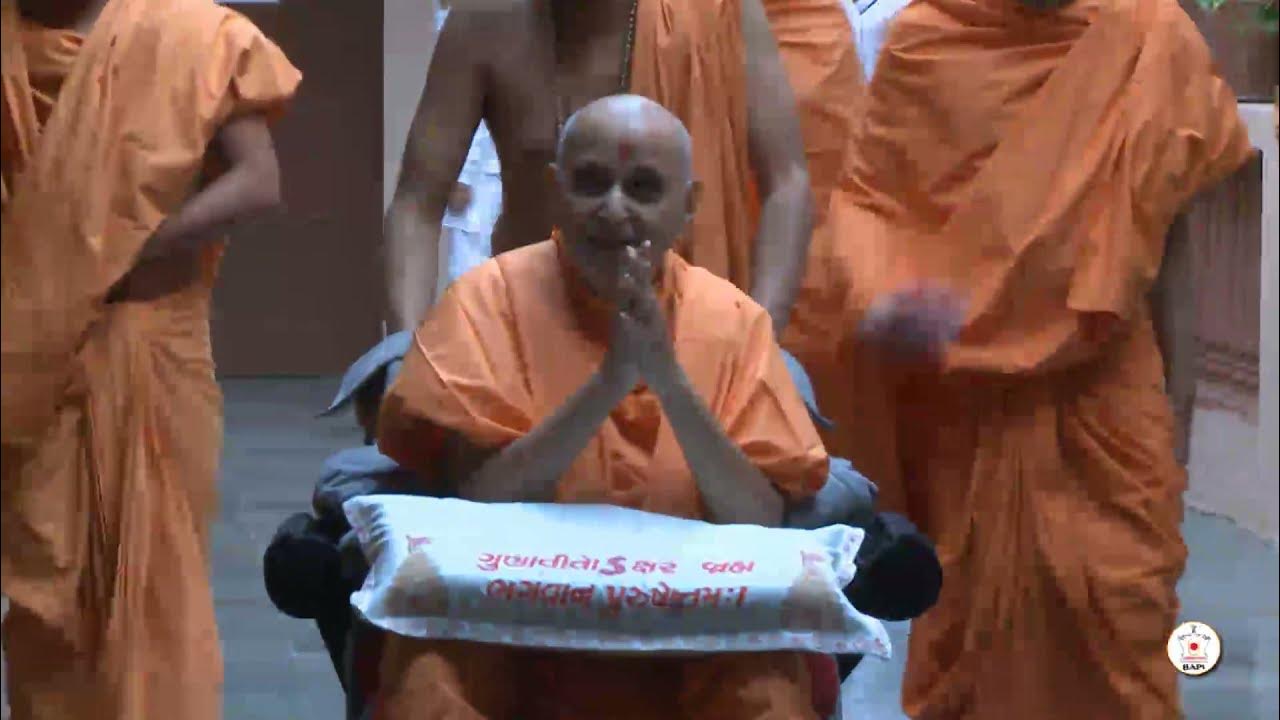 Guru Parampara Murti-Pratishtha Mahotsav, Gondal - YouTube