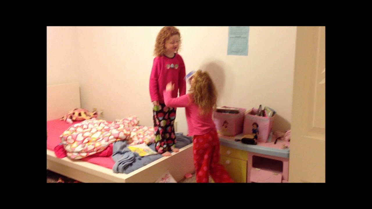 Girls Fighting Youtube