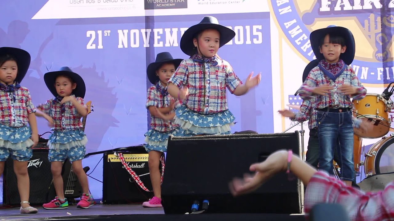 Ninia's Dance Performance @ ASB Bangna Family Fair 2015 - YouTube