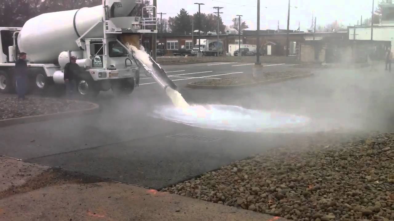 EPA Edison Pervious Concrete water demo - YouTube