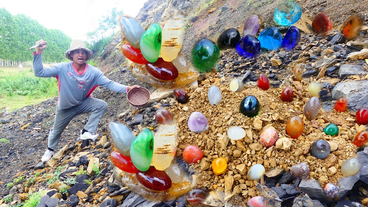 Treasure mining in the mountains is worth millions of gold diamonds ...