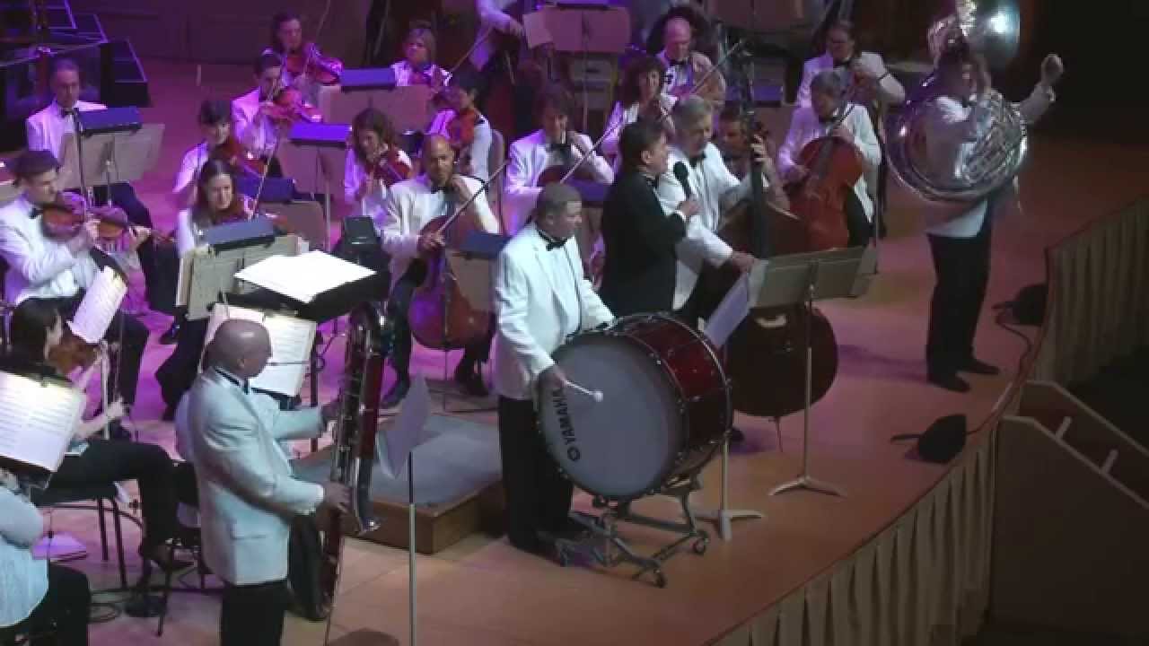 The Boston Pops perform "All About That Bass" - YouTube