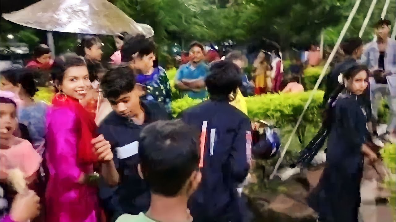 le phatu le Crazy dance in public|😂#rockguy07 #virealvideo #dance # ...