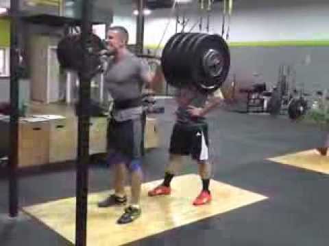Heavy Back Squat 400x3 at end of workout - YouTube