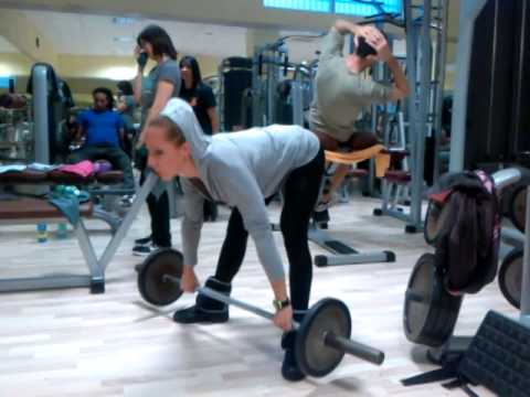 Stacchi sumo - YouTube