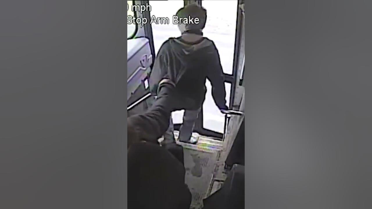 Bus Driver Saves Student's Life - YouTube