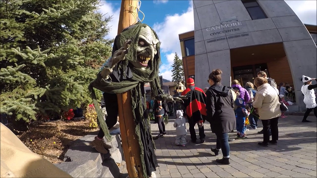 Canmore Halloween Parade 2017 - YouTube