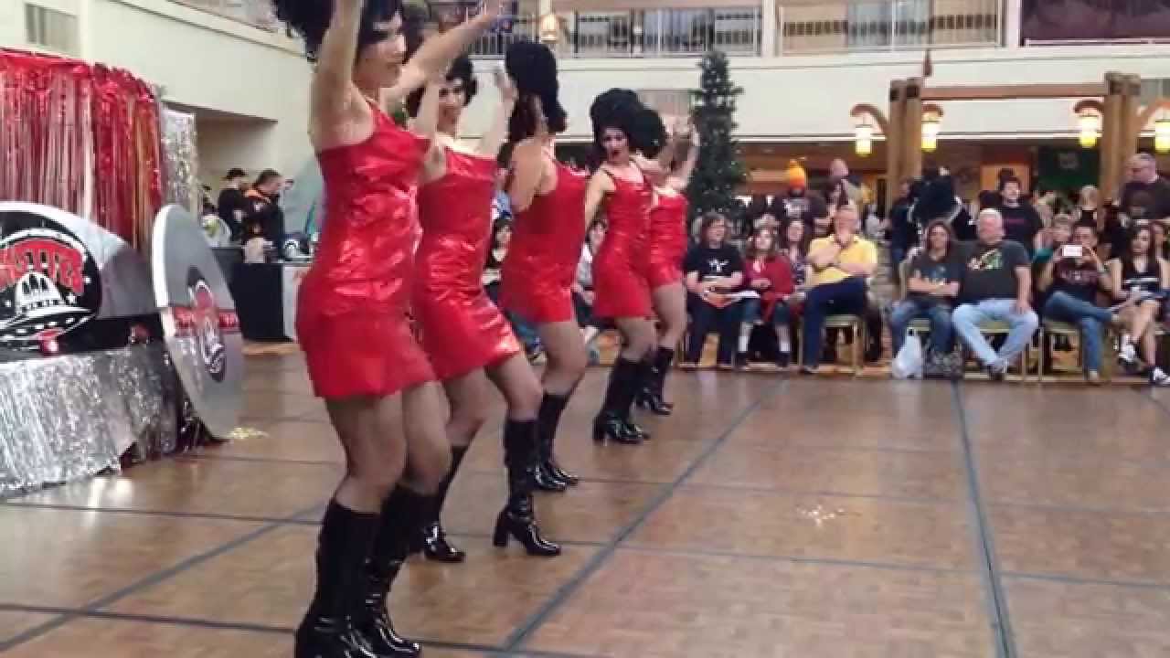 Evilettes - Denver Starcon 2014 - YouTube