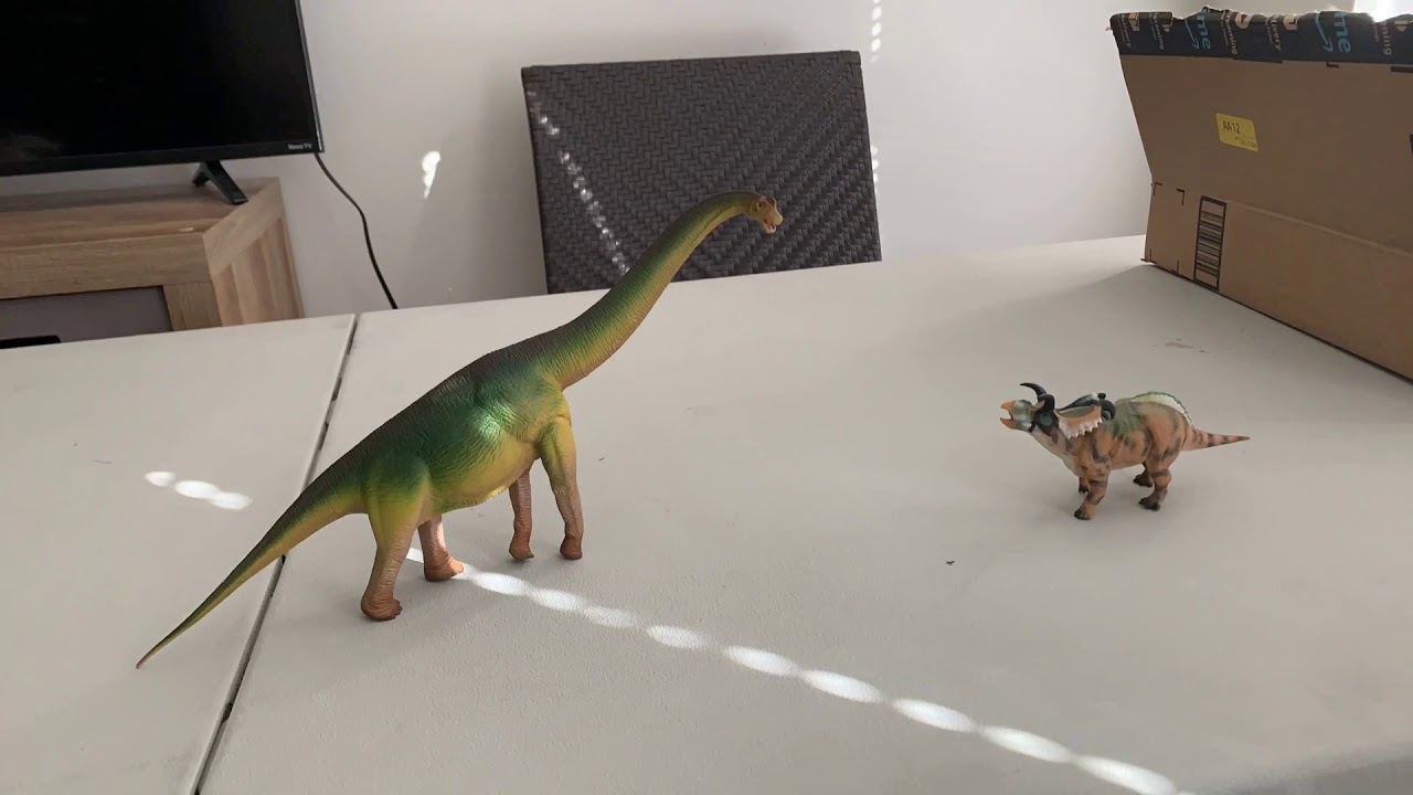Savage Dinosaur Battles ll Round 1, Battle 6:Brachiosaurus vs ...
