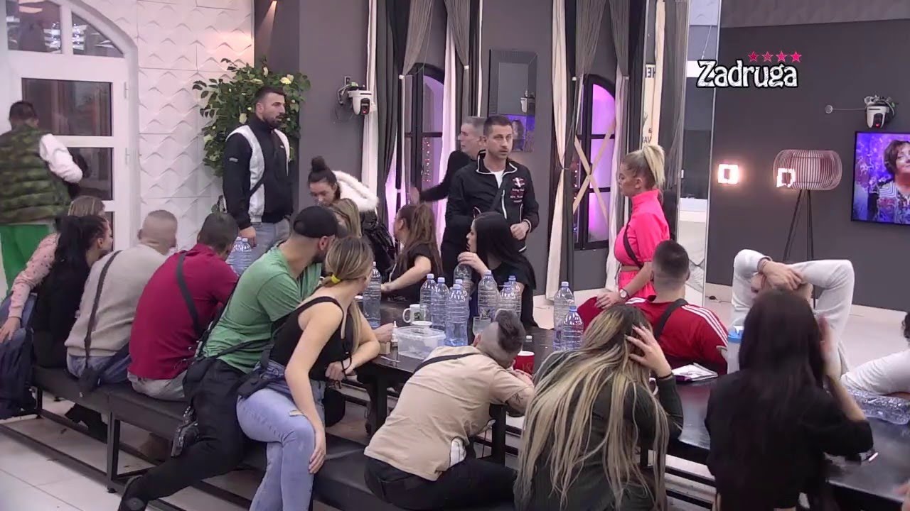 Zadruga 4 - Sanja objasnila zašto se ne druži više sa Ša - 20.02.2021 ...