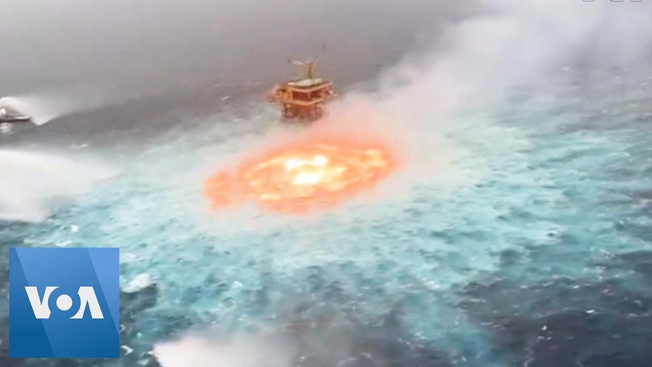 Undersea Gas Pipeline on Fire in Gulf of Mexico - YouTube
