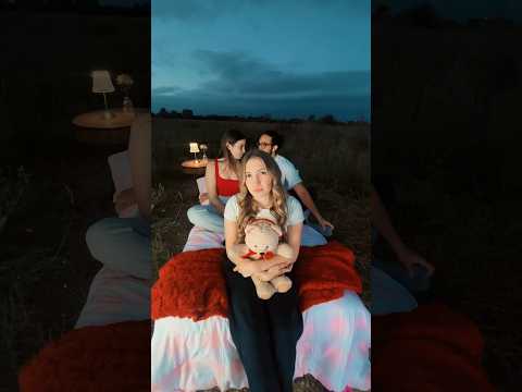 At the end i coulda sworn she tickled me. Its always the “straight girls”😀 #lgbt #indiemusic #music