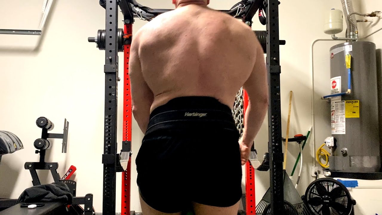 The Myth Of The Weak Bodybuilder! - YouTube