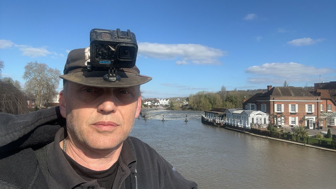 Another amazing day on the Thames. Finds Galore - YouTube