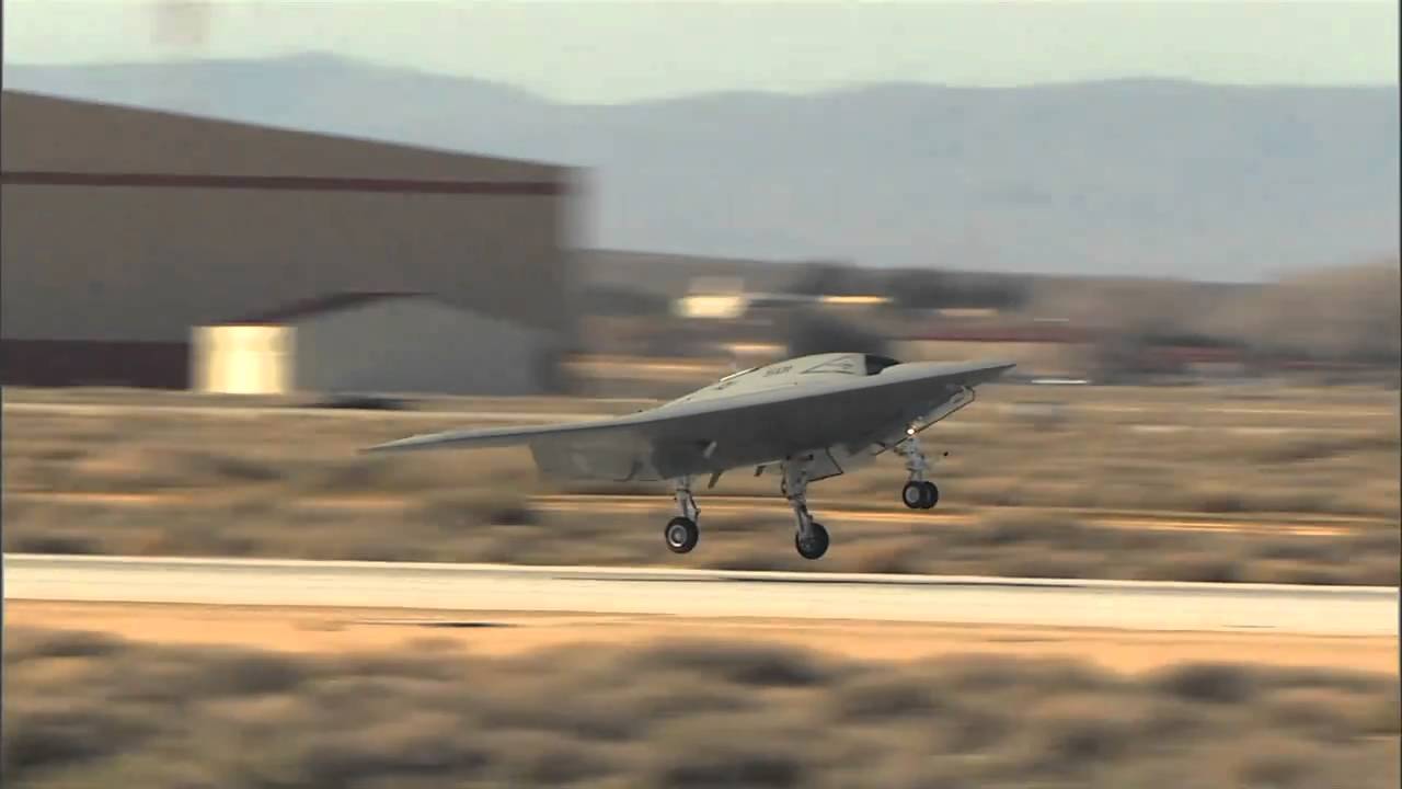 (Narrated) Northrop Grumman X-47B First Flight (HQ) - YouTube