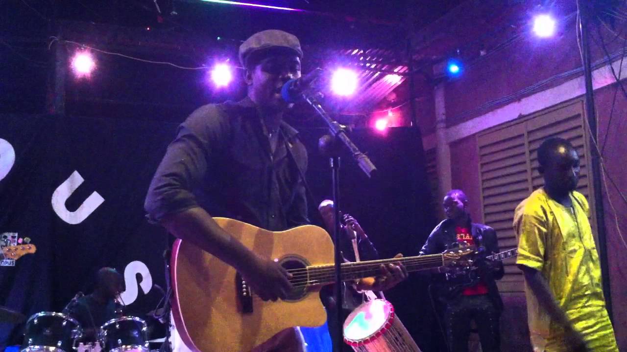 Cheick Siriman Sissoko Prestation1 du 03/12/14 à l'Exodus - YouTube