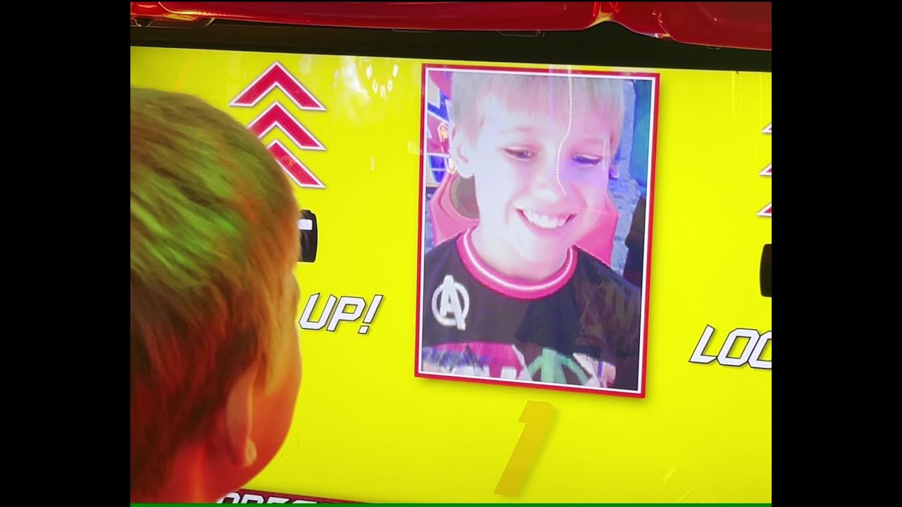 Stop n Play Video Arcade - YouTube