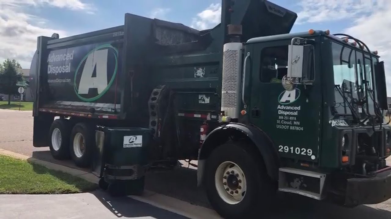 Advanced disposal Mack mru McNeilus autoreach garbage truck - YouTube
