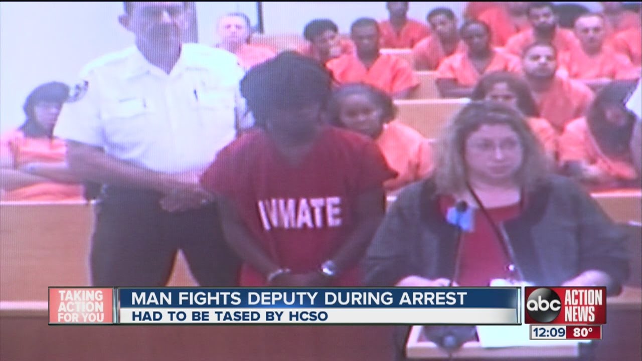 Deputy: Man tried to gouge my eyes out - YouTube