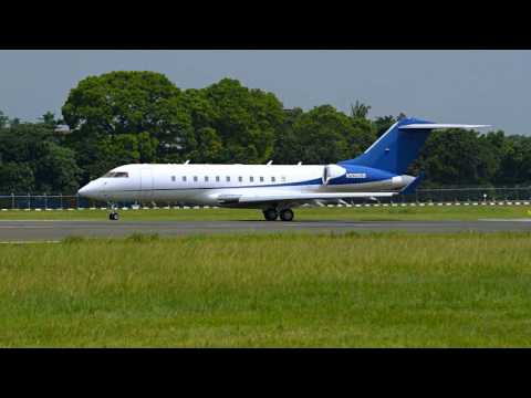 Bombardier | Takeoff