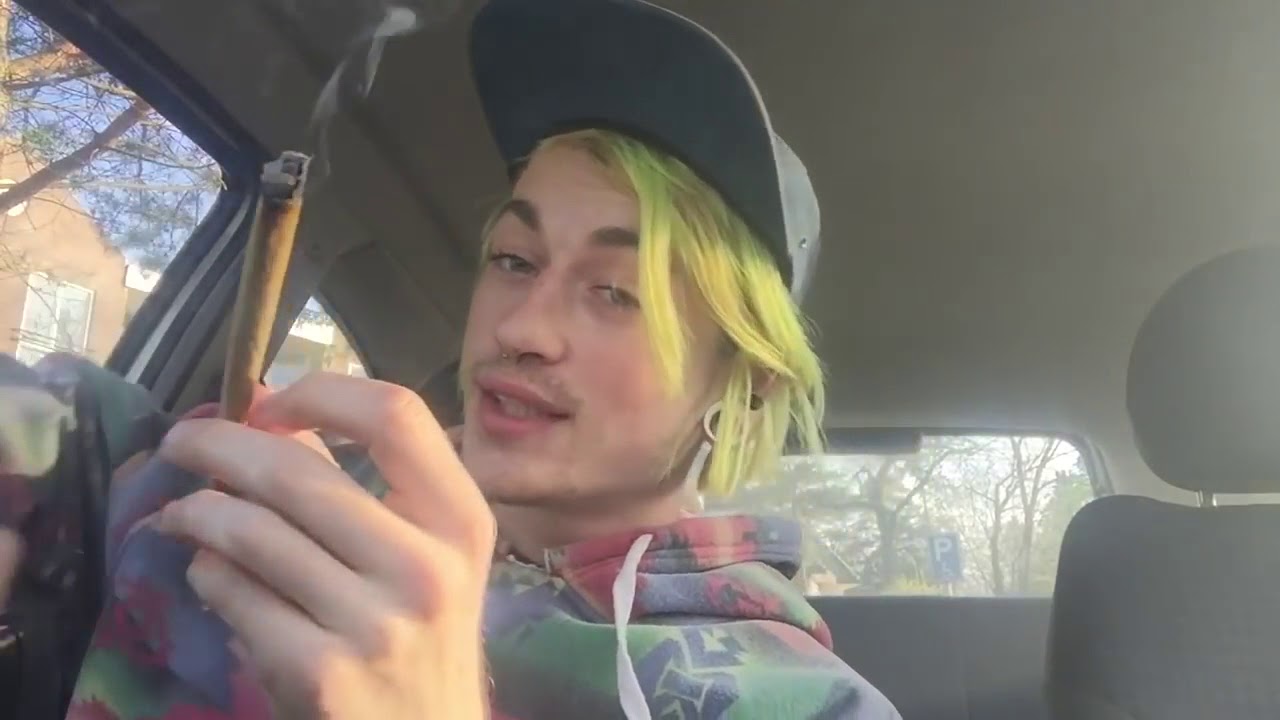 56 ROLLING & SMOKING A 12 INCH JOINT 1 FOOT LONG JOINT - YouTube