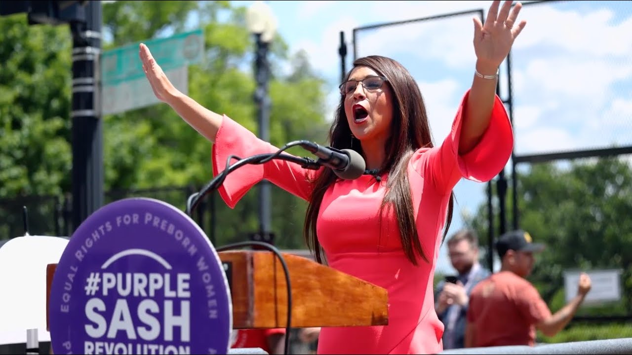 Rep. Boebert Joins Sean Feucht in Praying for Supreme Court Justices ...