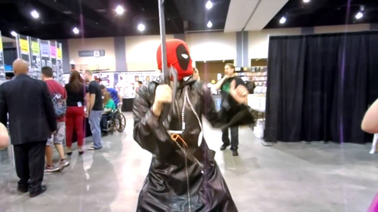 Deadpool's sick moves - YouTube