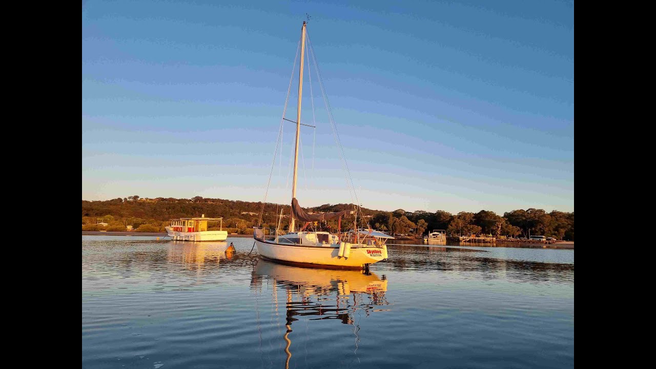 Sailing Australia's East Coast part 18 - YouTube