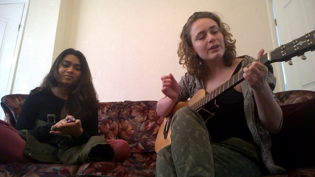 THE SUPERMOON !! we cover We Like The Moon by The Spongmonkeys - YouTube