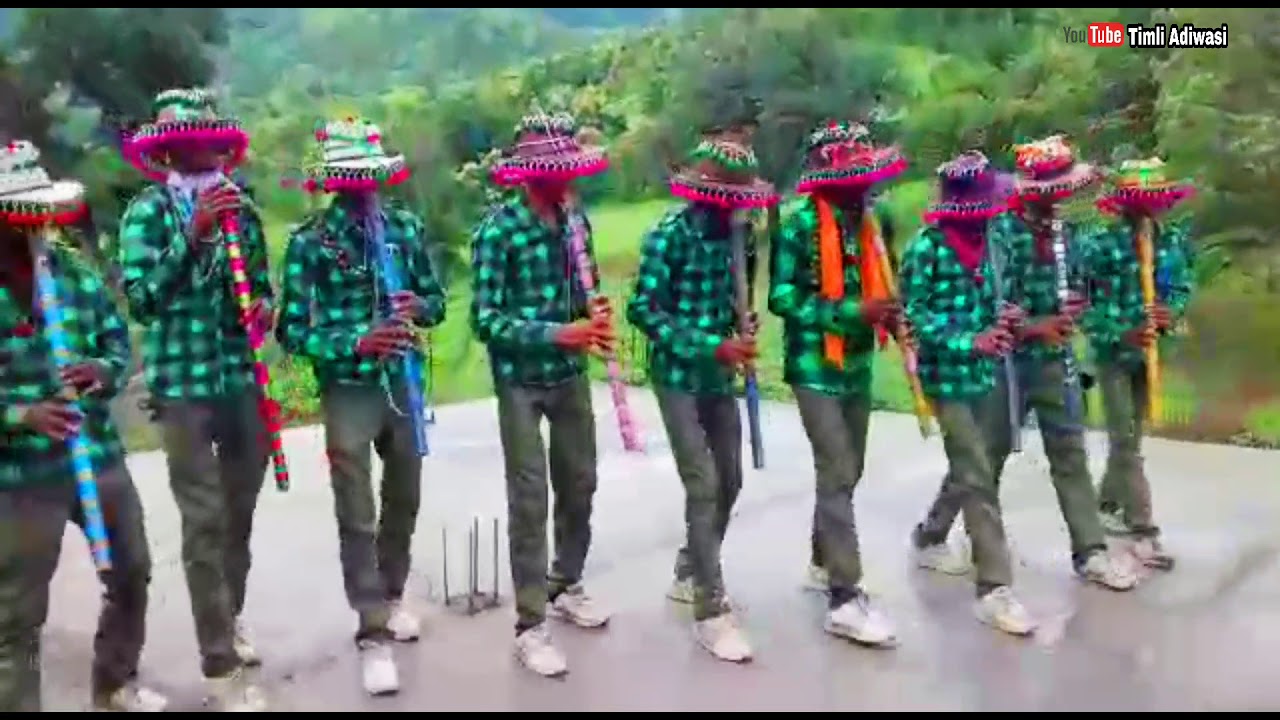 Indian Adiwasi flute dance - YouTube