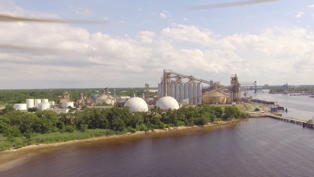 DJI Phantom 3 Elizabeth River Boat Landing and Park - YouTube