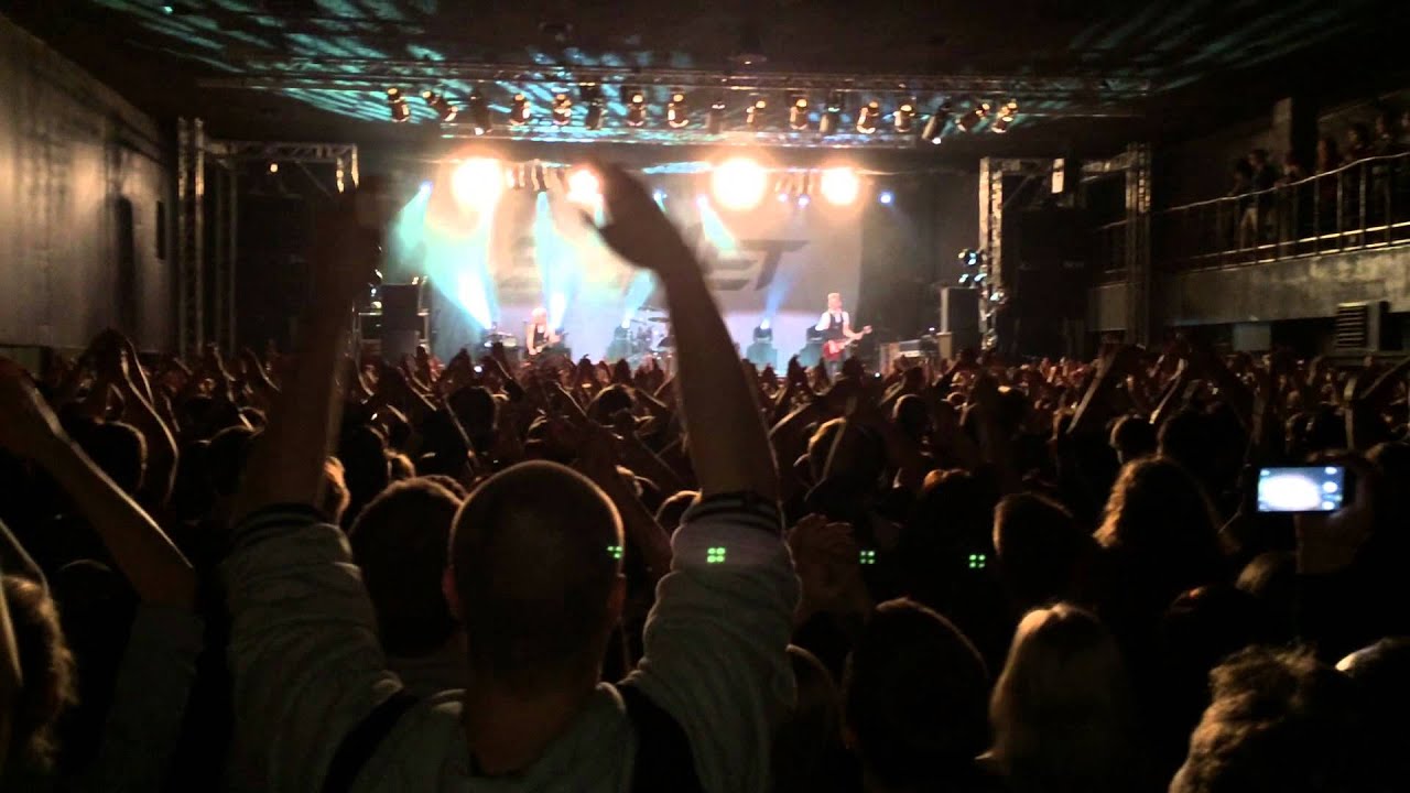 Skillet - Those Nights | live @ Warsaw Stodola 28 Oct 2014 - YouTube