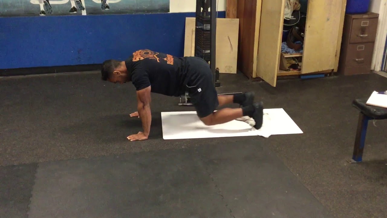 Slide Board Knee to Chest - YouTube