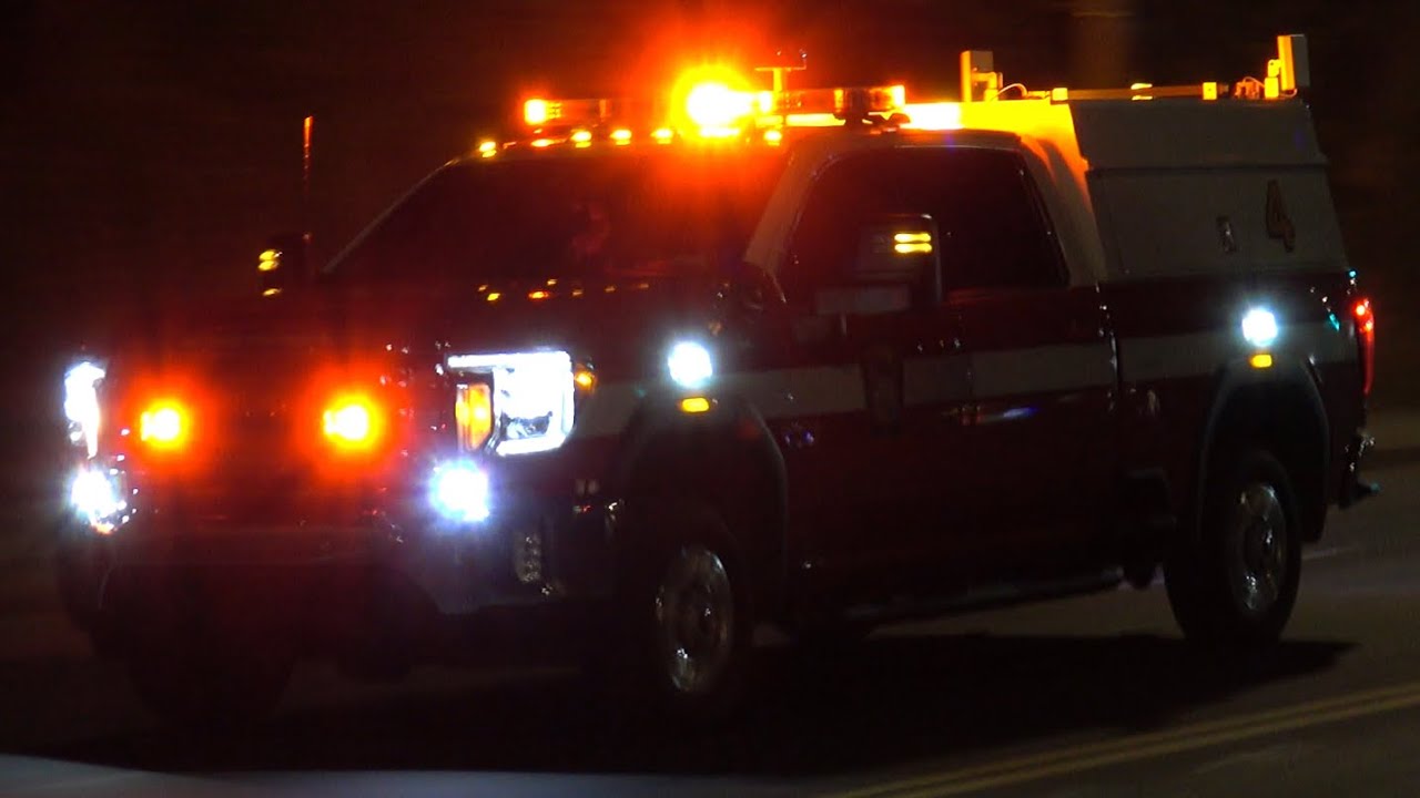 DCFD Battalion Chief 4 & Ambulance 12 Responding - YouTube